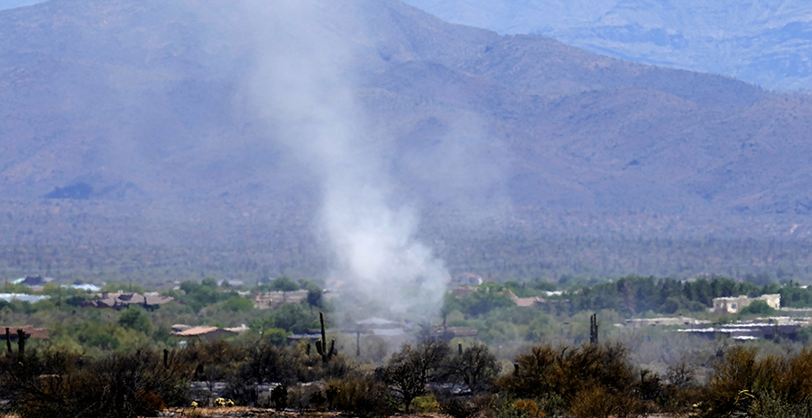 Over 1,000 evacuees return to homes with brush fire now 30% contained ...