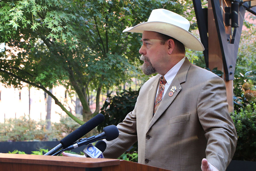 Gowan, other officials come to Washington to plead for border action ...